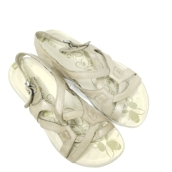 Merrell | Shoes | Merrel Olive Green Sandals Size6 | Poshmark